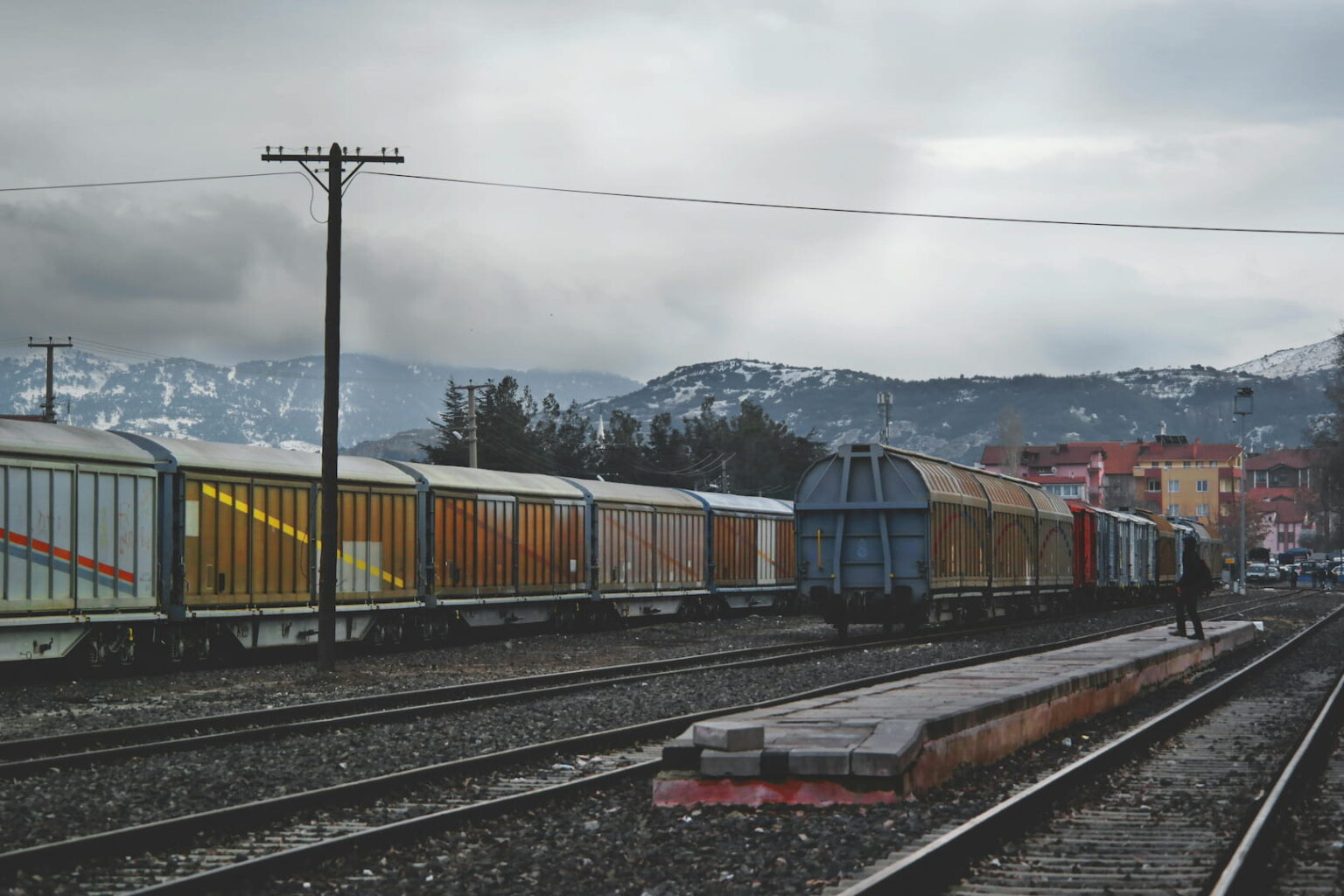 4 Major Types of Freight Transportation in Logistics